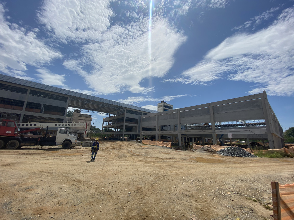 Saiba como está andamento da construção do complexo educacional da ...